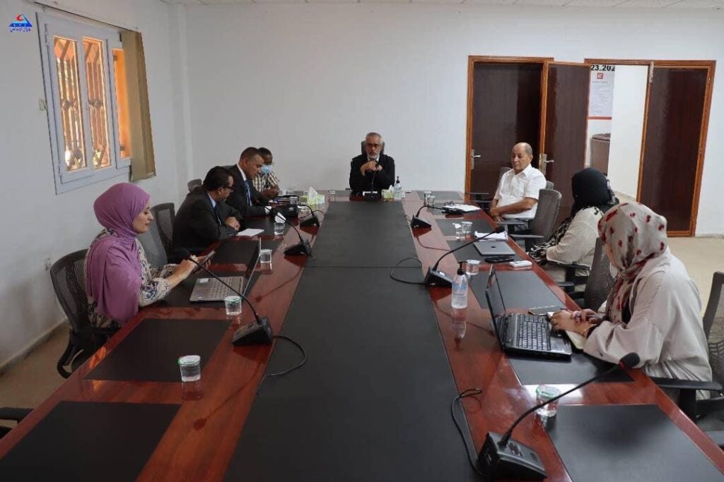 The President of the University Meets the Department of International ...